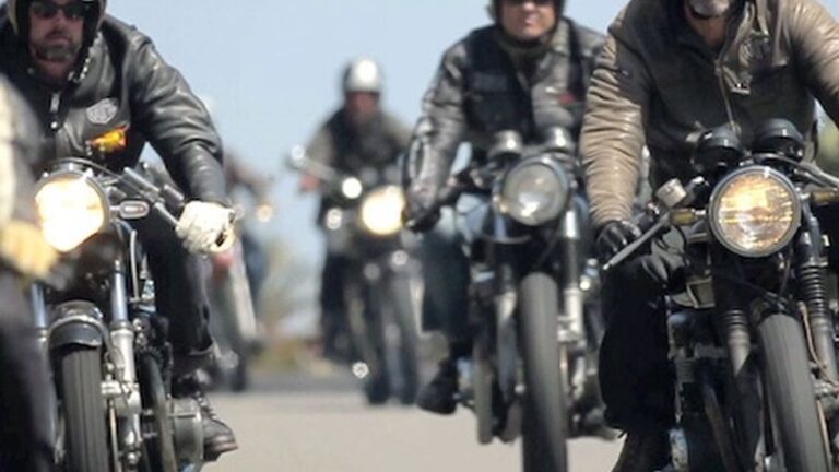 A Brief History of Cafe Racer Motorcycles – Velocette Records